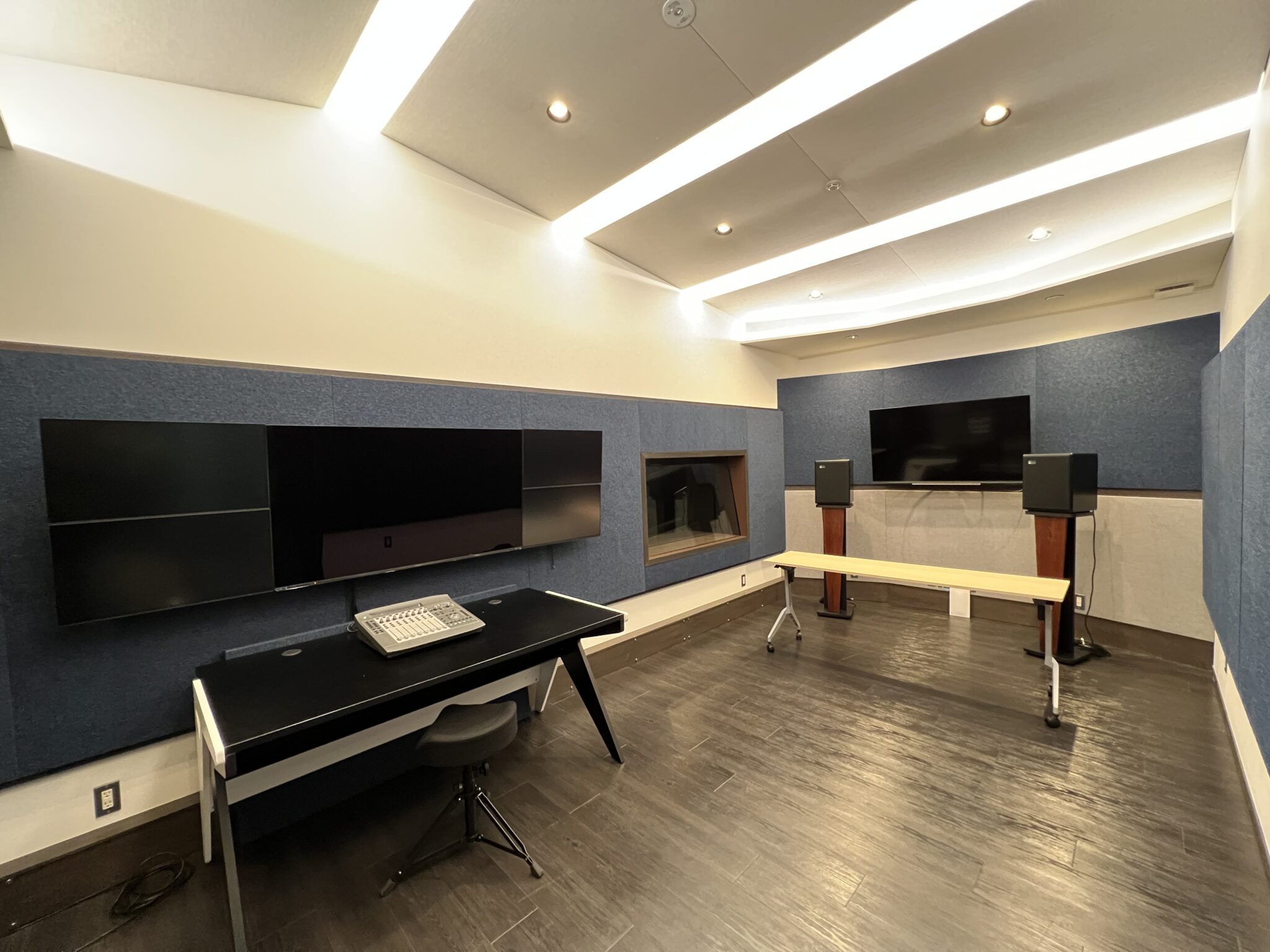 B Studio – TIC Studio